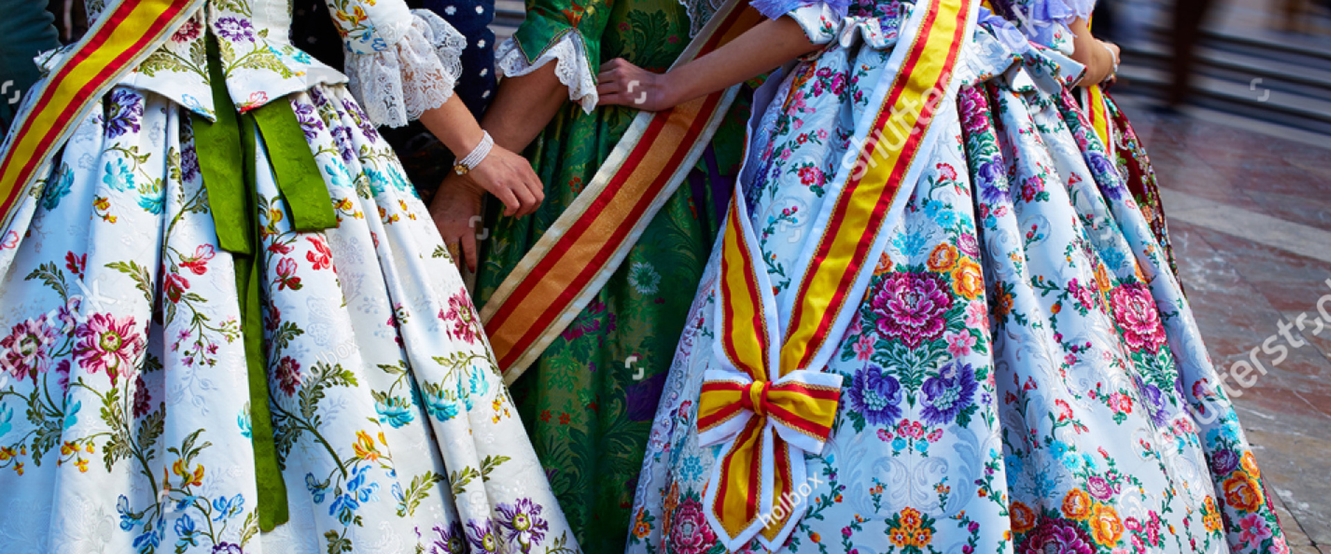 La Casa de los Falleros Indumentaria Valenciana Telas y Trajes de Fallera
